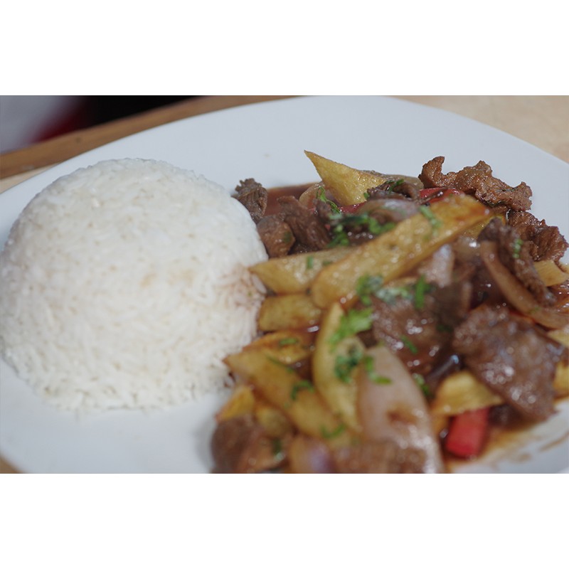 Menu Lomo saltado Entrada Menestron de Res Bebida Maracuya Segundo Lomo ...